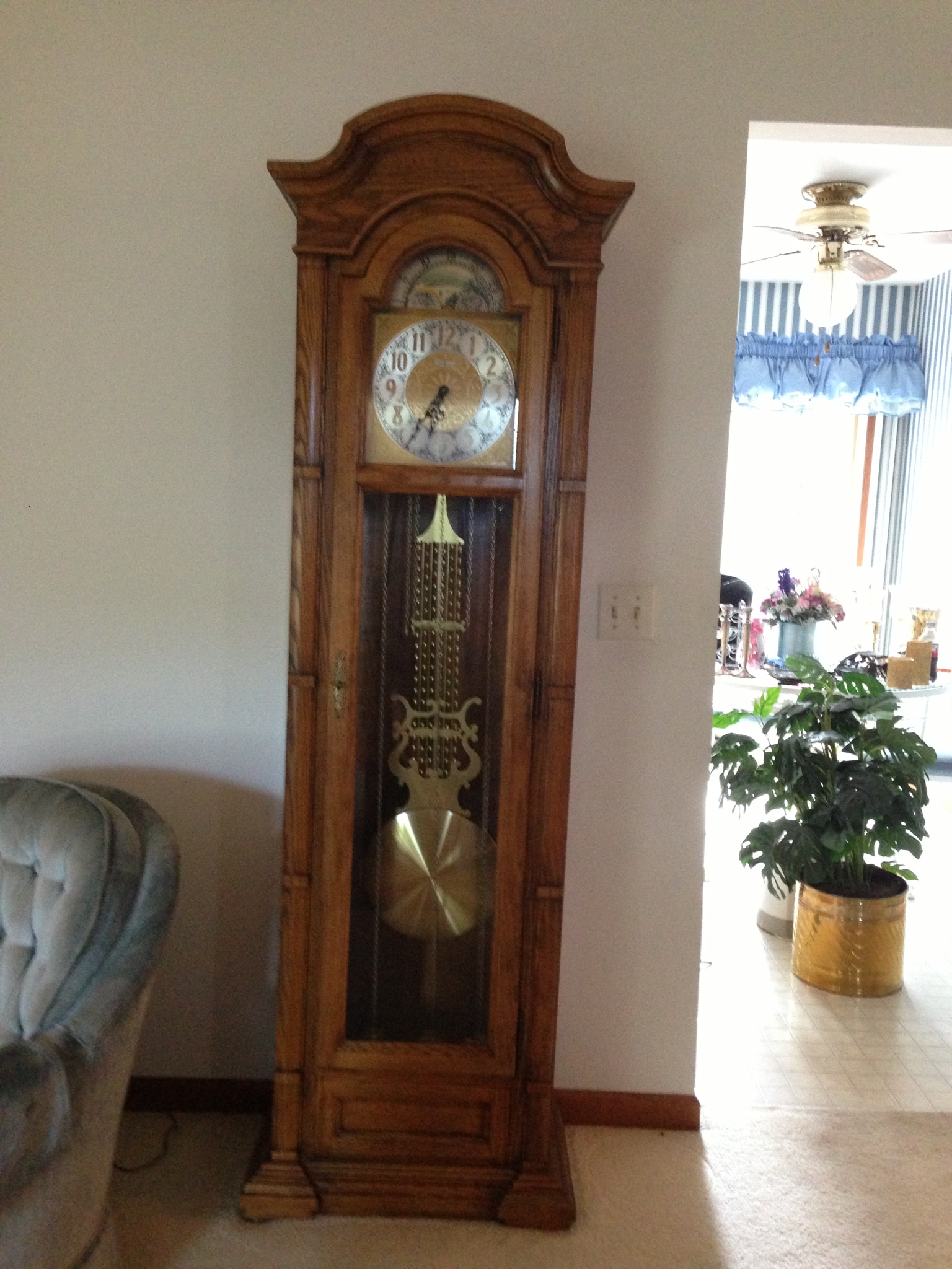 Howard Miller Grandfather Clock Model 610 150 InstAppraisal Howard Miller Grandfather Clock Model 610 150 InstAppraisal